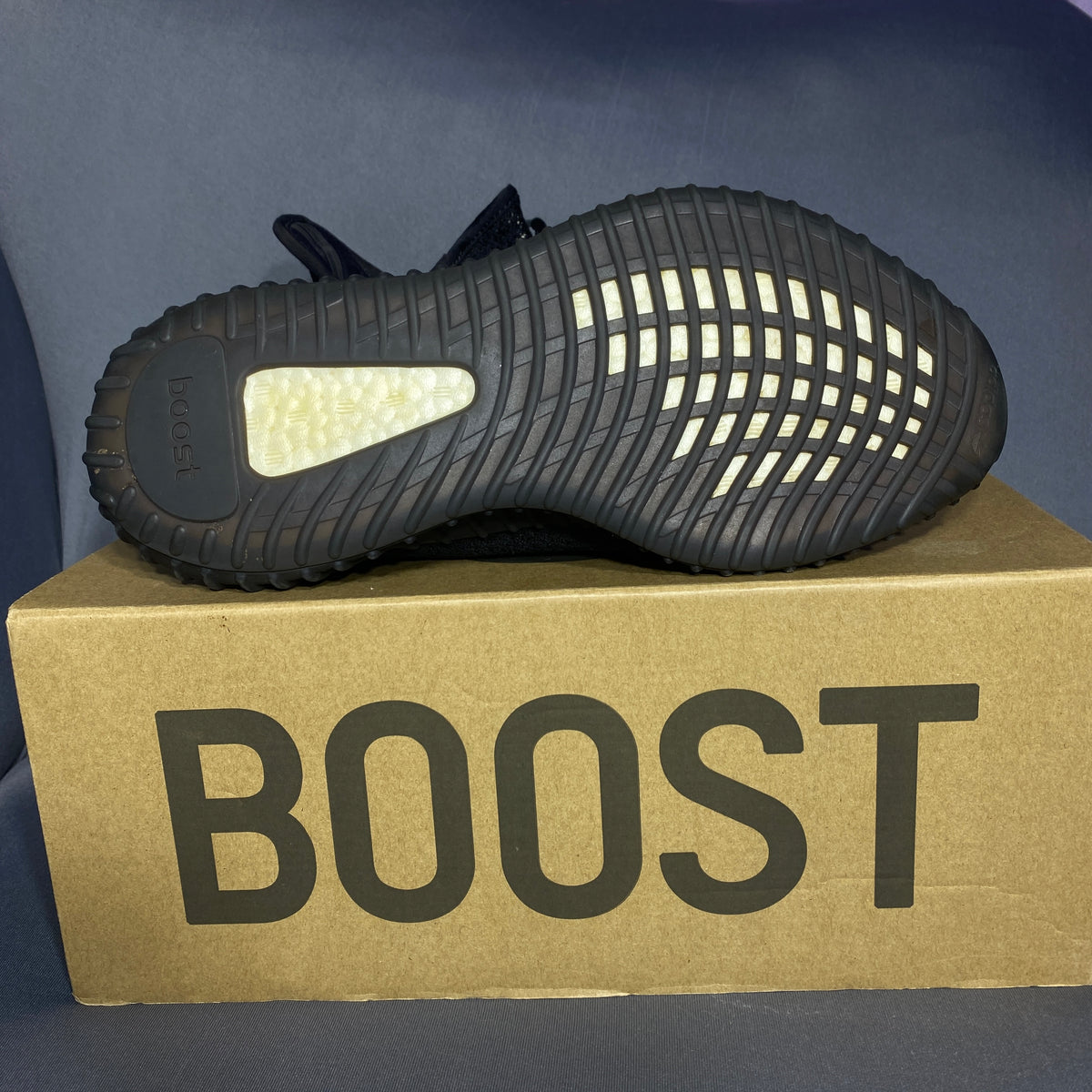 YEEZY BOOST 350 V2 OREO (9M) – Breaking Grail
